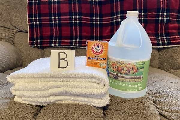 How To Get Mildew Smell Out of Towels: 5 Simple Methods I Tested for ...